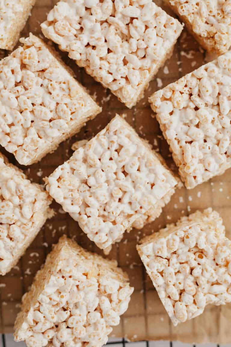 Rice Krispie Treats with Marshmallow Fluff - Alpine Ella
