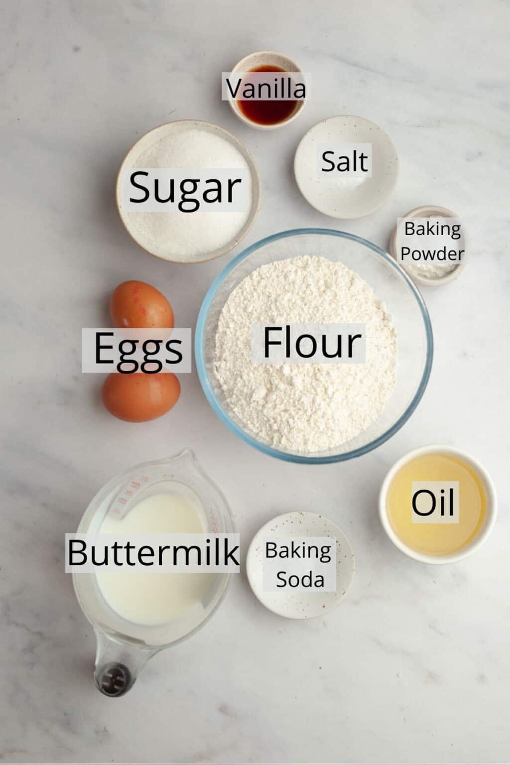 Bakery Style Vanilla Muffins with Oil - Alpine Ella