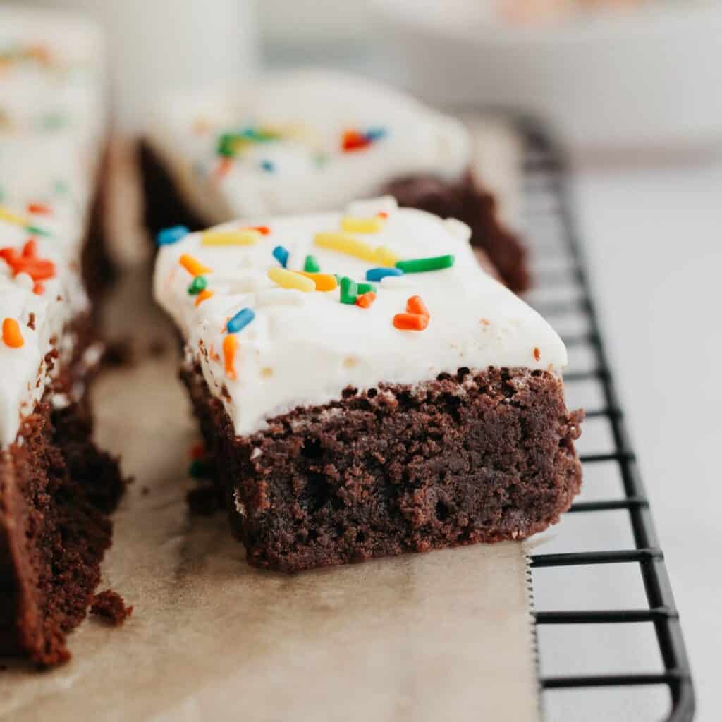 brownies-with-cream-cheese-frosting-alpine-ella