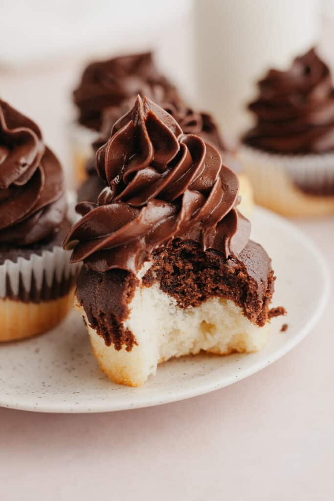 Chocolate and Vanilla Cupcakes - Alpine Ella